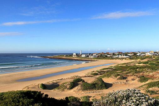 Anna's on the Beach - Cape St. Francis Accommodation.