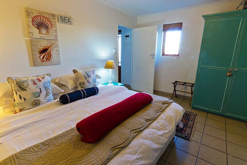 Beachwalker's Cottage - Paternoster Accommodation.