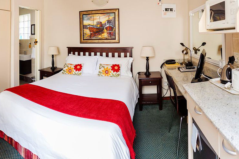 Margate Place Guest House - Summerstrand Accommodation.