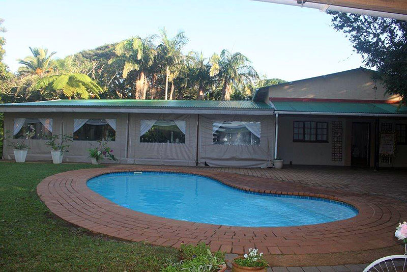 The Laughing Forest Bush Cabins - Elysium Accommodation.