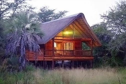 Nata Lodge - Nata Accommodation.