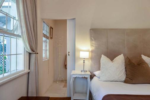 Sandown Lodge - Rondebosch Accommodation.