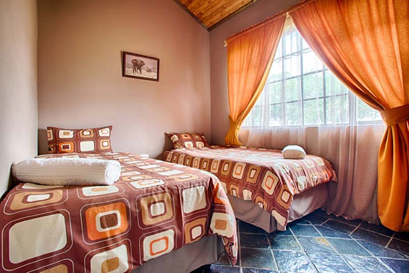 Bush n Buck Private Game Farm - Brits Accommodation.