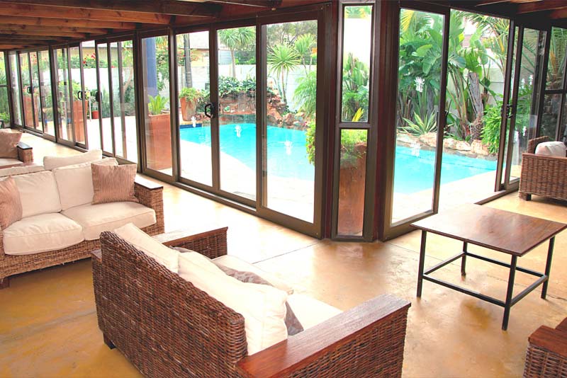 Julina's Guest House - Parow Accommodation.