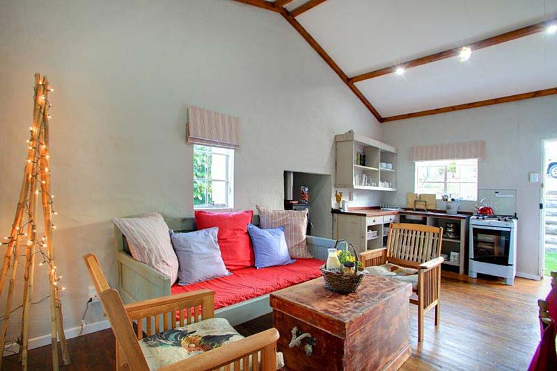 Oakhurst Farm Cottages - Wilderness Accommodation.