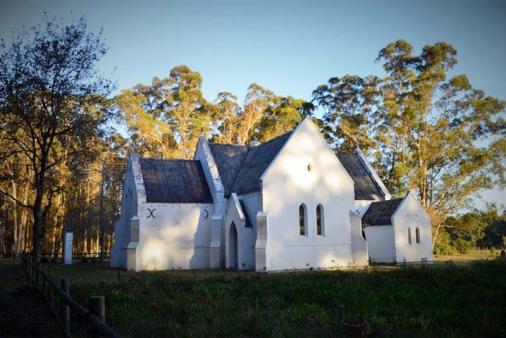 Oakhurst Farm Cottages - Wilderness Accommodation.