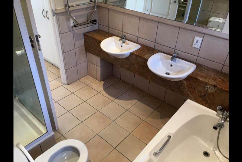 10 Oyster Beach - Westbrook Beach Accommodation.