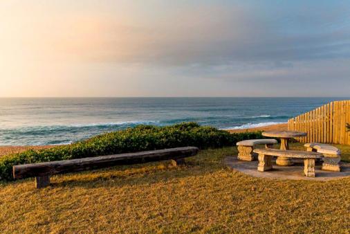 Phumula Beach Cottage - Salt Rock Accommodation.