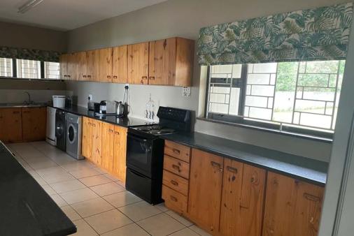 Phumula Beach Cottage - Salt Rock Accommodation.