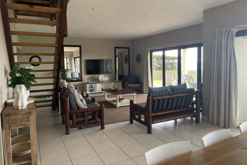 Phumula Beach Cottage - Salt Rock Accommodation.