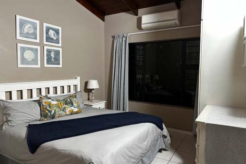 Phumula Beach Cottage - Salt Rock Accommodation.