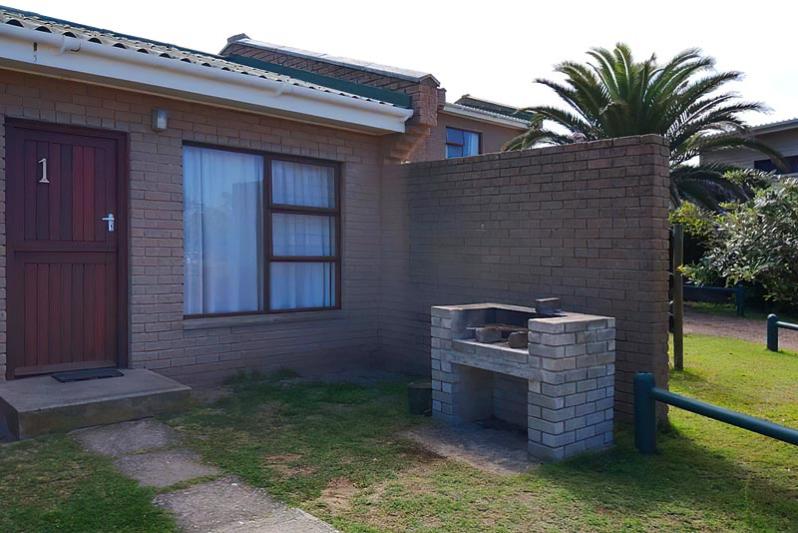 Dwarswegstrandoord - Groot Brak Rivier / Great Brak River Accommodation.