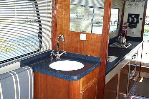 Cruise-n-Snooze - Lochvaal Accommodation.