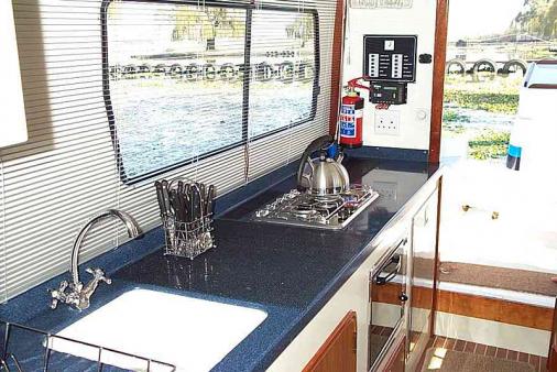 Cruise-n-Snooze - Lochvaal Accommodation.