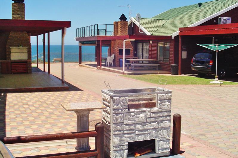 Sea Cottage 21 - Diaz Beach (Mossel Bay) Accommodation.