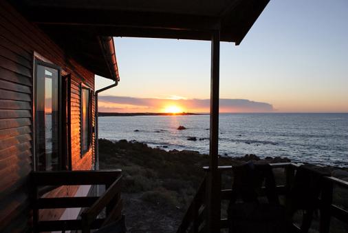 Mangochi Beach Cottage - Britannia Bay Accommodation.