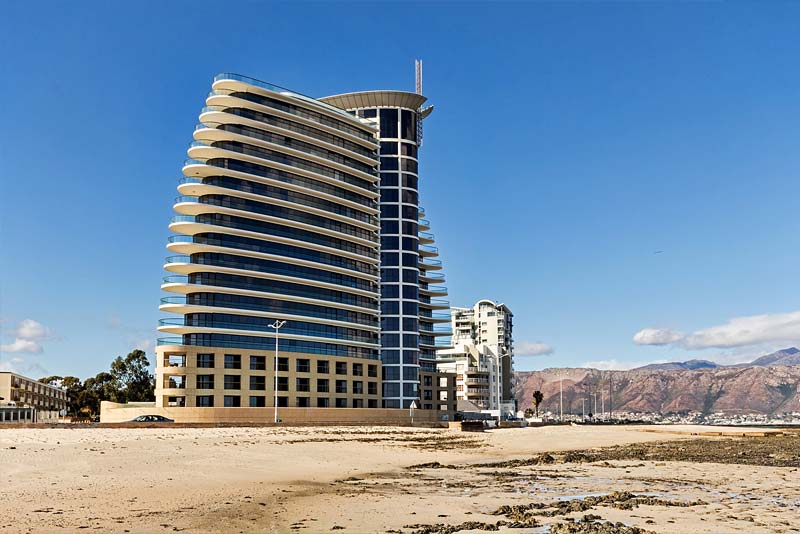 302 Ocean View - Strand Accommodation.