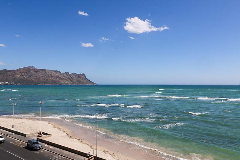 302 Ocean View - Strand Accommodation.