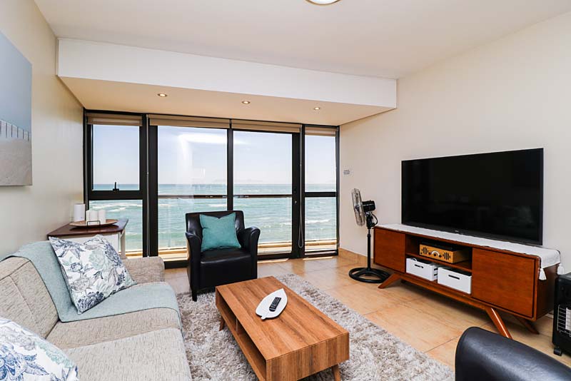 302 Ocean View - Strand Accommodation.