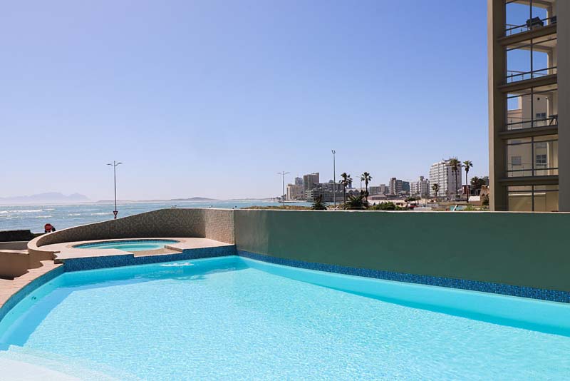 302 Ocean View - Strand Accommodation.