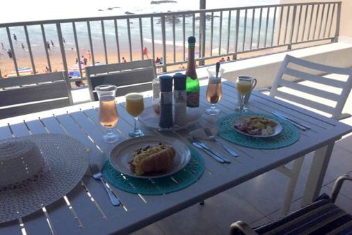 Beachcombers 10 - Ballito Central Accommodation.