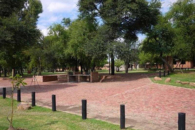 Umfula Resort - Parys Accommodation.