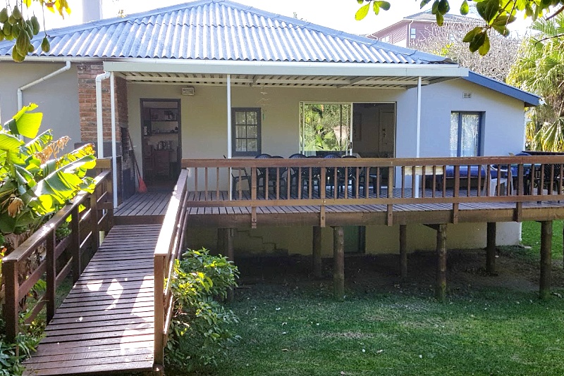 Haga Haga Beach House Charmaine - Haga Haga Accommodation.