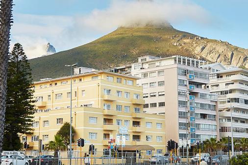 Riviera Suites - Sea Point, Cape Town Accommodation.