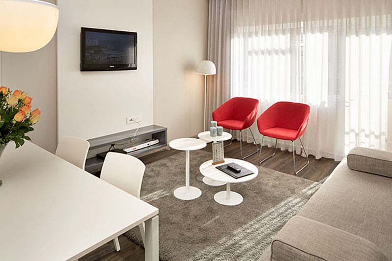 Riviera Suites - Sea Point, Cape Town Accommodation.