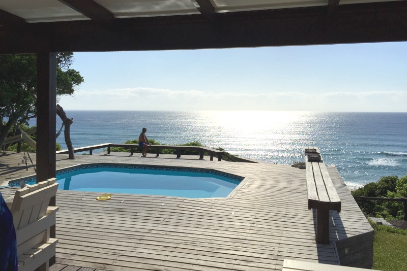 Cloud 9 - Ponta Malongane Bay Accommodation.