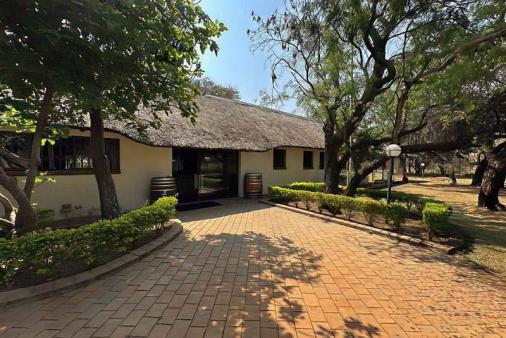 Halali Wilderness Private Game Ranch - De Wagensdrift Accommodation.