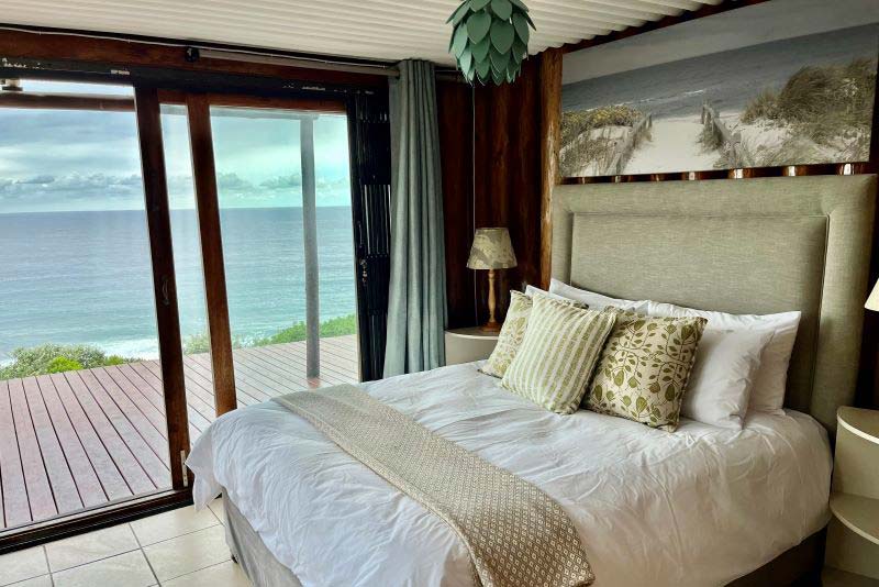On the Rocks Beach House - Bazley Accommodation.