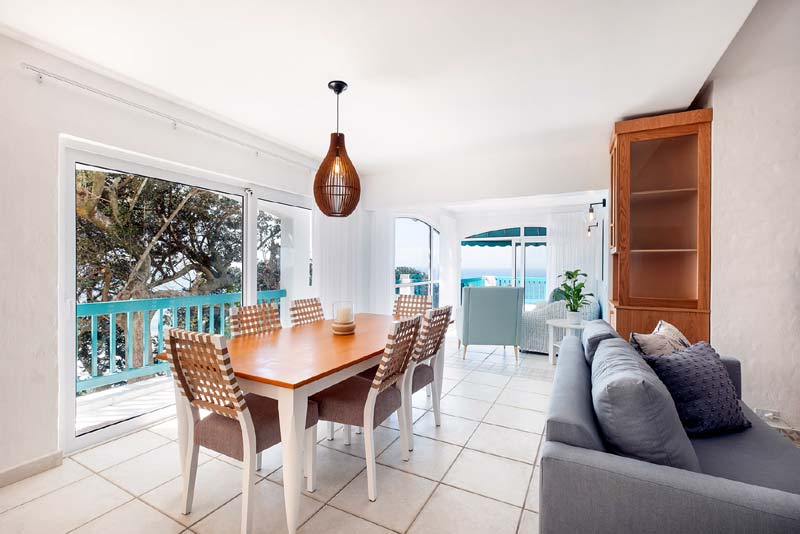 Paradise @ 9 Perissa, Santorini - Ballito Central Accommodation.