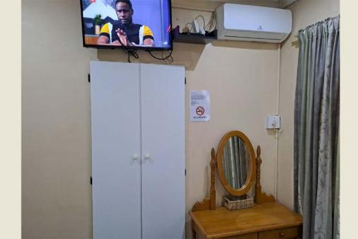 Iqhayiya Guest House - Durban South Accommodation.