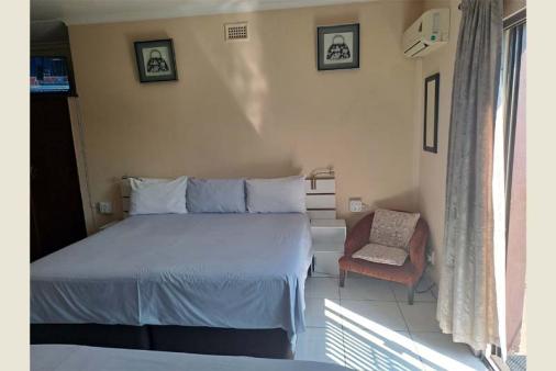 Iqhayiya Guest House - Durban South Accommodation.