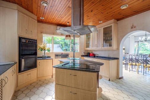 Umhlanga Villa Forest Drive - Umhlanga Rocks Accommodation.