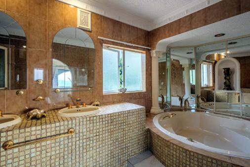 Umhlanga Villa Forest Drive - Umhlanga Rocks Accommodation.